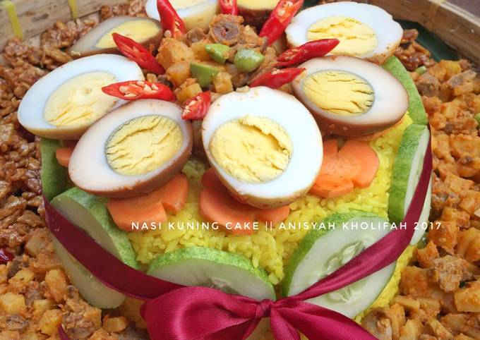 Resep Nasi Kuning Cake oleh Anisyah Kholifah - Cookpad