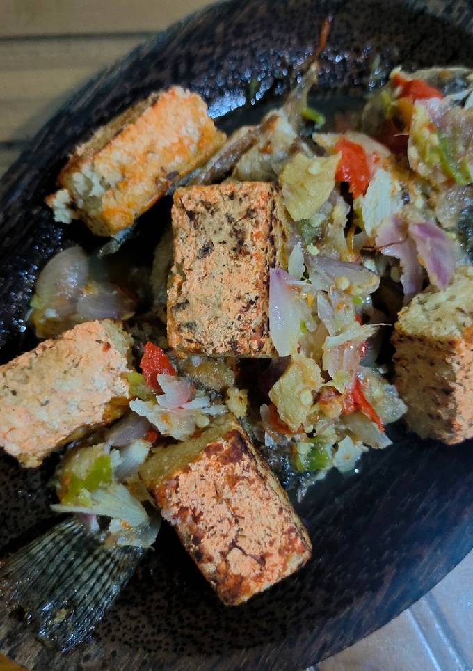 Resep Pecak Oncom dengan Ikan Mujair oleh Dapoer Nyak Baba - Cookpad