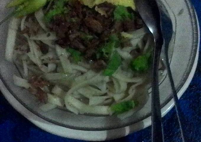 Resep Mie lebar kuah praktis oleh Wj Lstr - Cookpad