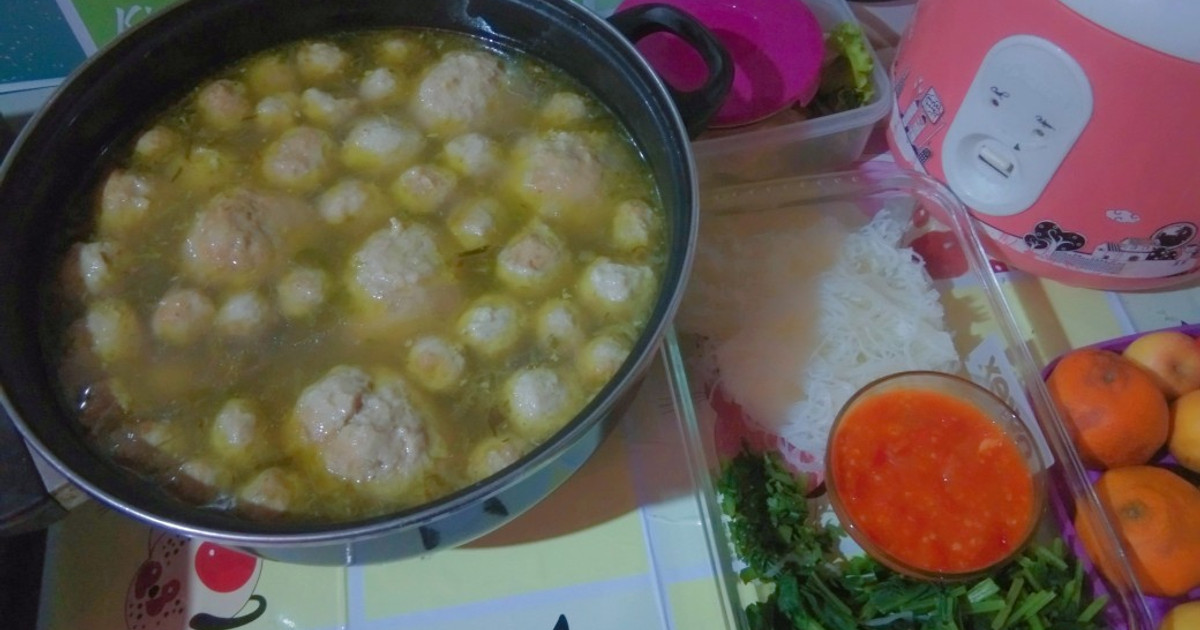 Resep Bakso Kuah Komplit oleh Dapur Bunda Felio - Cookpad