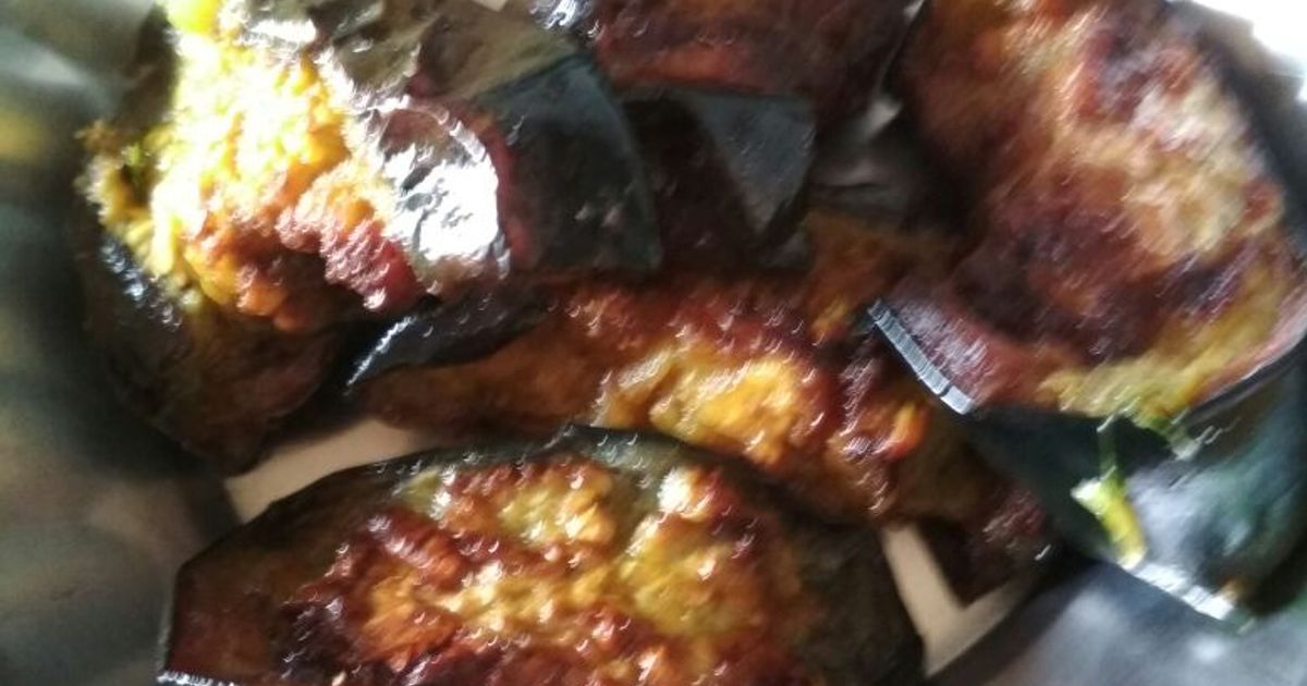 Brinjal Fry Recipe by Poonam ranga - Cookpad