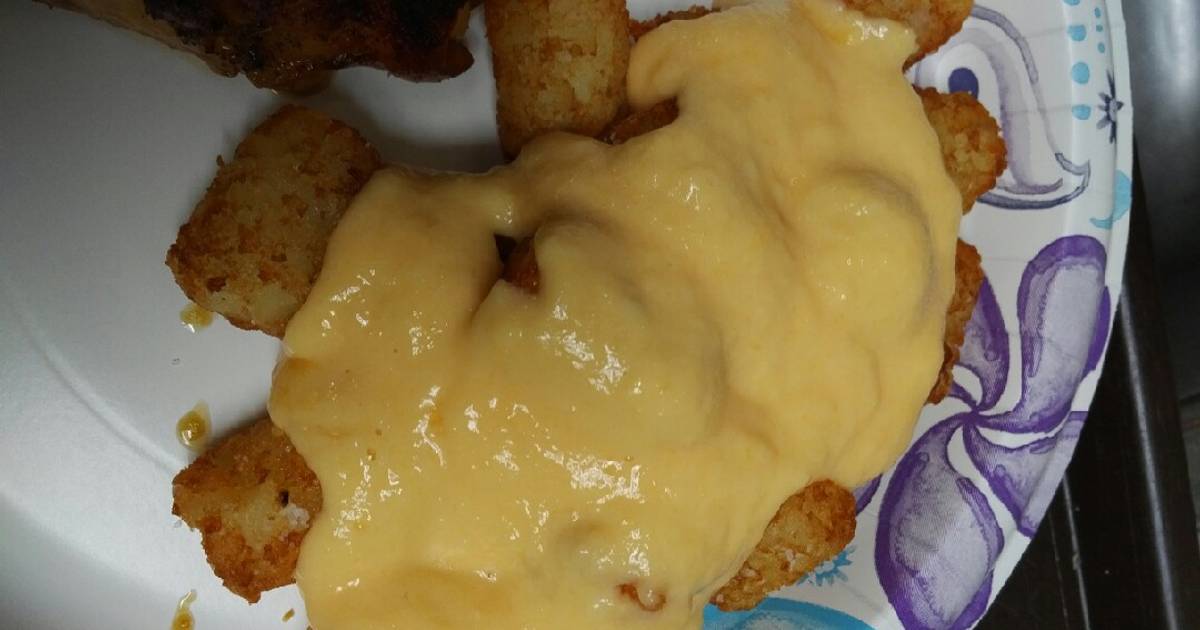 Cheesy Tots Recipe by skunkmonkey101 - Cookpad
