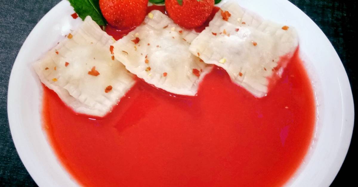 Dry Fruits Ravioli with Strawberry sauce Recipe by Leena Mehta - Cookpad