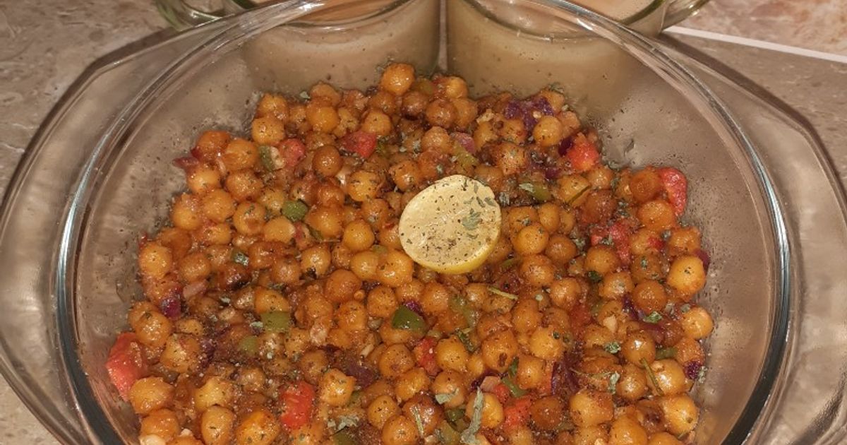 Chilli Chana With Tea Recipe by Fajjar Ali - Cookpad