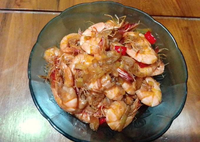 Resep Udang masak Kecap Saus Tiram oleh Ummu Muhammad Salma - Cookpad