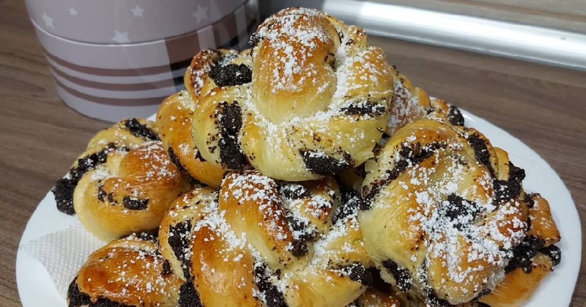 1 015 egyszerű és finom kelt tészta recept - Cookpad receptek