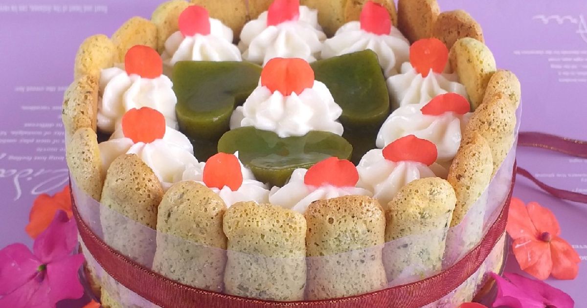 Resep Charlotte Cake Bayam oleh Binti Sae - Cookpad