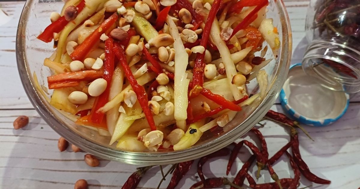 Tom Sum/Thai Raw Papaya Salad Recipe by ZMA - Cookpad