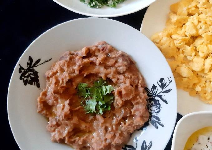 Ful Medames- Middle Eastern Fava Beans Dish Recipe by Jibita Khanna ...