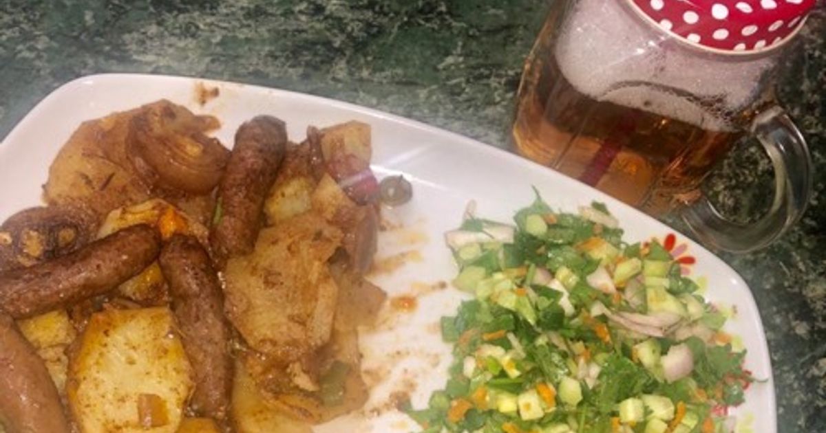 طريقة عمل ورقه بطاطس بالسجق على اصولها بطريقة سهلة وسريعة من Rewan Hamdy - كوكباد