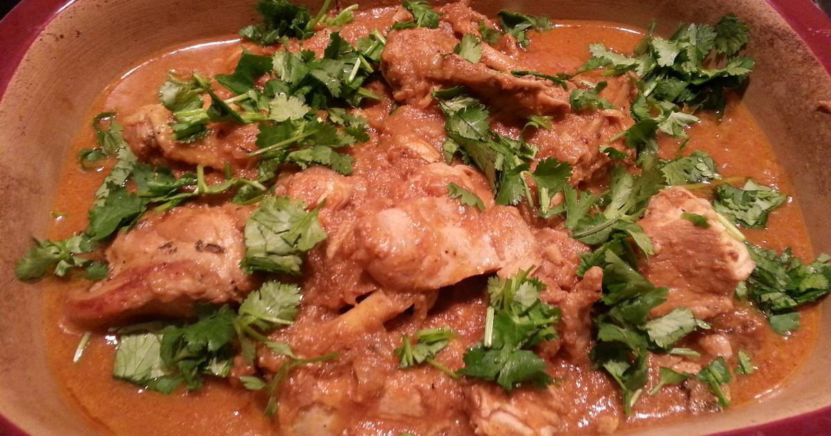 Masaledar Chicken Curry Recipe by chefluciano - Cookpad