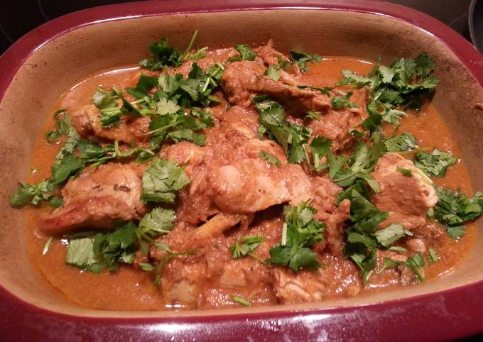 Masaledar Chicken Curry Recipe by chefluciano - Cookpad