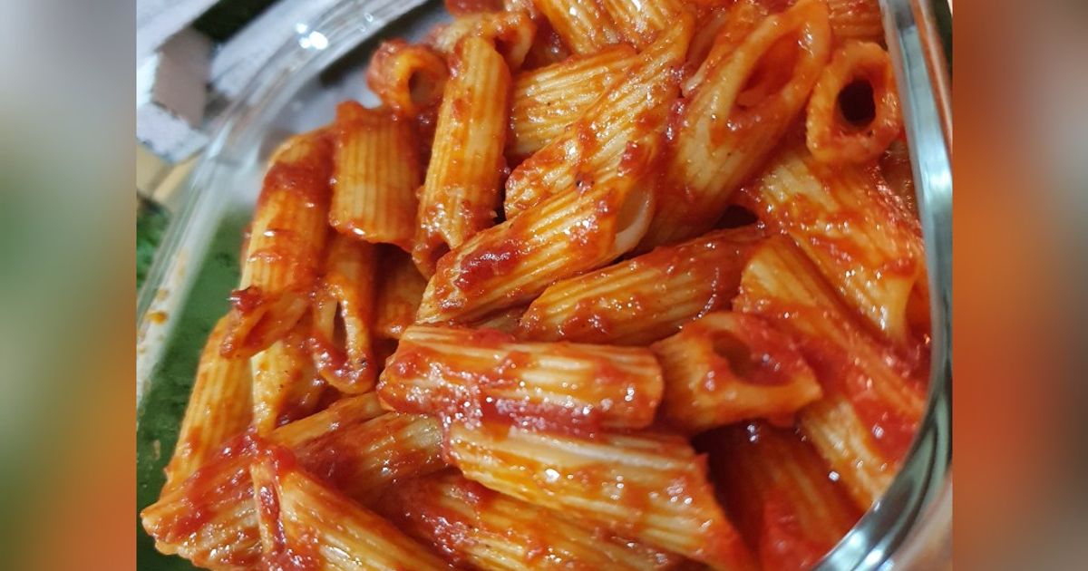 طريقة عمل معكرونة بصلصة البندورة على اصولها بطريقة سهلة وسريعة من dima ...