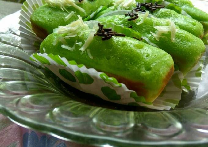 Resep Kue Pukis Pandan oleh Nianrurii - Cookpad