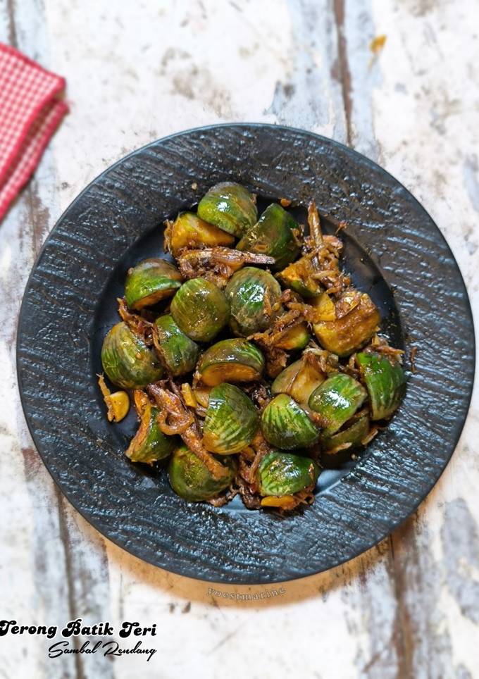 Resep Terong Batik Teri Sambal Rendang oleh Yoes - Cookpad