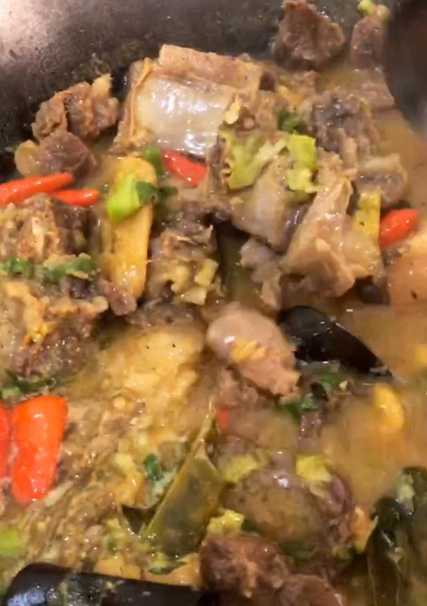Resep Tengkleng Iga Sapi (Bumbu Khas Solo) oleh Zelika SA - Cookpad