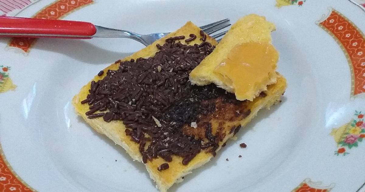 Resep Roti Tawar Kering AnekaTopping oleh Nurasiyah Jamil - Cookpad