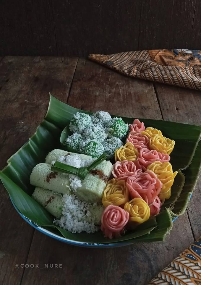 Resep Roti Jala (Set Menu Makanan Tradisional) oleh Nur Endah - Cookpad