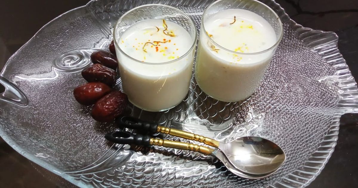 Saffron Badam Sharbat With Milk Recipe by Sumita Saha - Cookpad