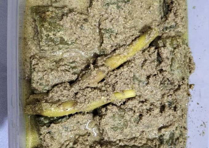 Resep Paria Kambu Ikan Tongkol oleh Nuny Kurnia - Cookpad