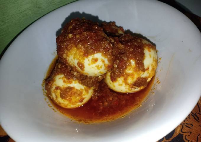 Resep Telur balado simple oleh Mama G - Cookpad