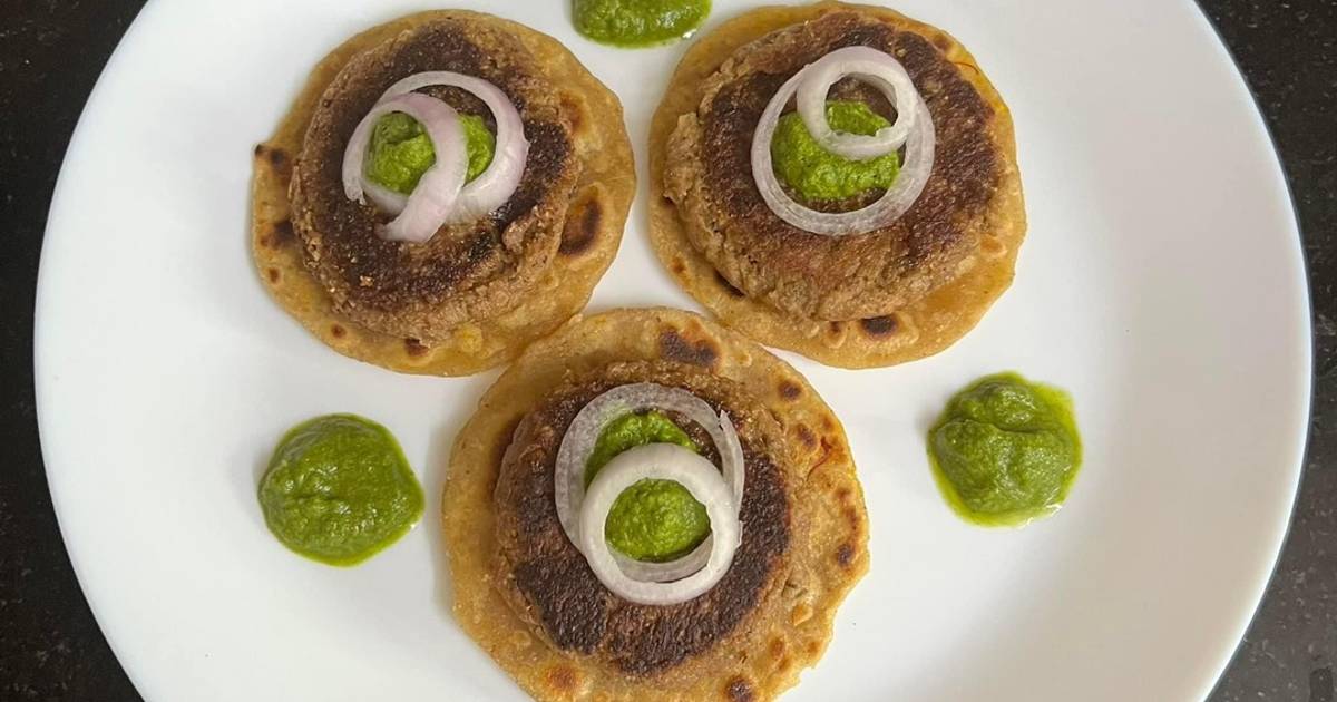 Mushroom 🍄 Galouti Kabab With Kesar Paratha Recipe by Alka Bhandari ...