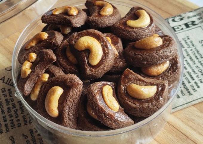 Resep Choco Mede Cookies oleh Mira Rozanna - Cookpad