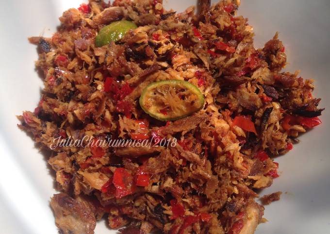 Resep Ikan Tongkol Suir Rica-rica oleh JuliaChairunnisa👩🏻‍🍳 - Cookpad