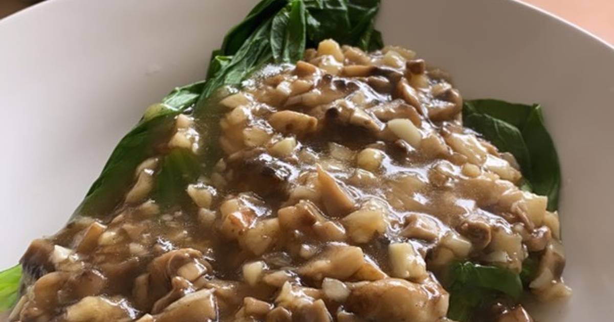 Resep Packcoy sauce mushroom and garlic oleh Syafilla Putry - Cookpad