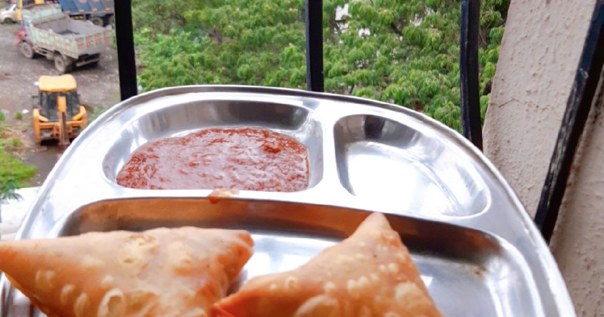 पट्टी समोसा (Samosa Recipe In Marathi) रेसिपी Bhakti Chavan द्वारे ...