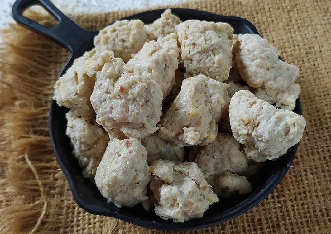 Resep Bakso Ayam Tempe oleh Saomi Mayhai - Cookpad
