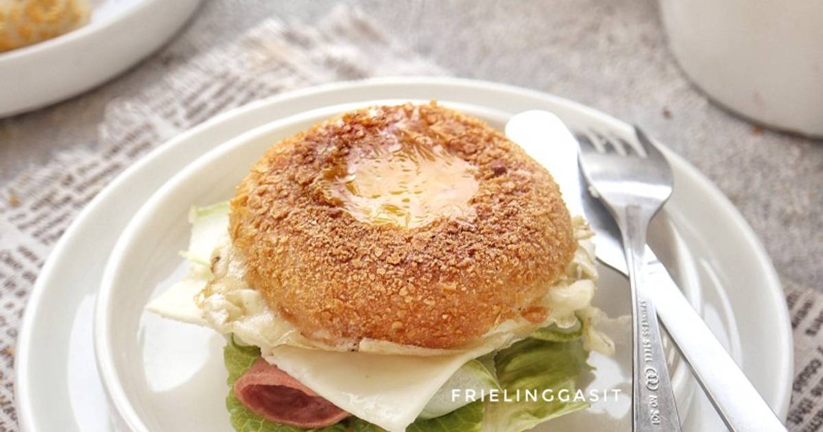 Resep Smoked Beef & Cheese English Muffin Sandwich oleh Frielingga Sit ...