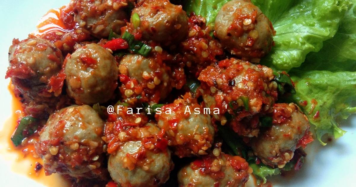 Resep Bakso Sapi Mercon oleh Farisa Asma' - Cookpad