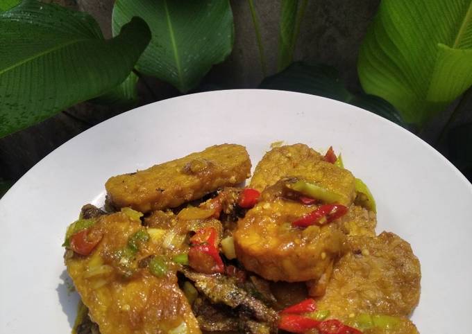 Resep Ikan pindang tempe pedas manis oleh Lilis Faradillah - Cookpad