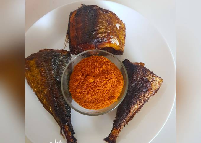 Soyaye kifi girki daga Maman jaafar(khairan) - Cookpad