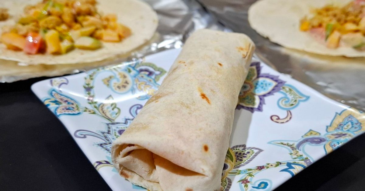 Resep salad wrap kulit kebab rumahan enak dan mudah - Cookpad