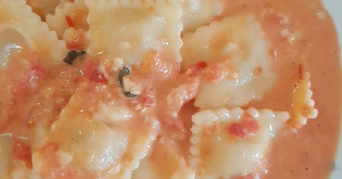Ravioles con Salsa Rosa tuneada Receta de Sol Gullón- Cookpad