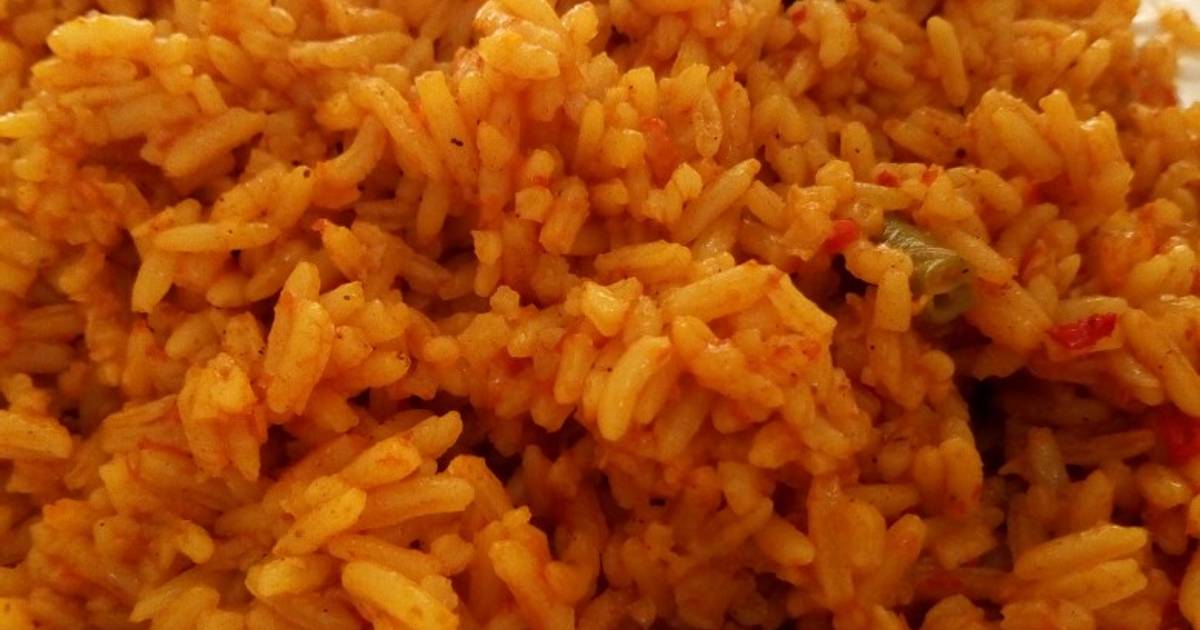 Jallof Rice girki daga Aysha sanusi - Cookpad