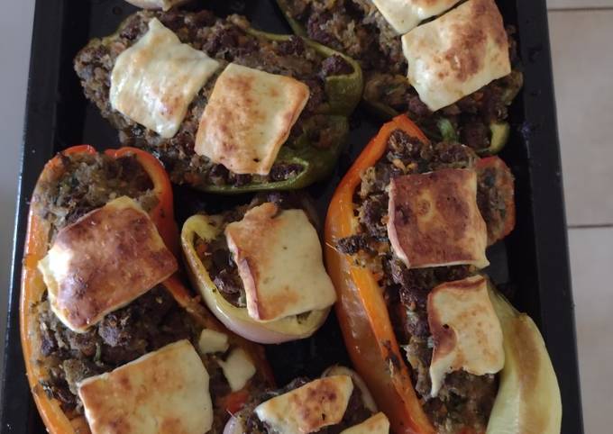 Morrones rellenos con carne vegetal Receta de Bianka Palma- Cookpad