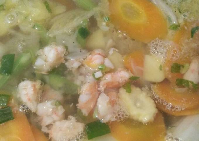 Resep Sop Janten & Udang #masakditahunbaru oleh Utami Soemohardjo - Cookpad
