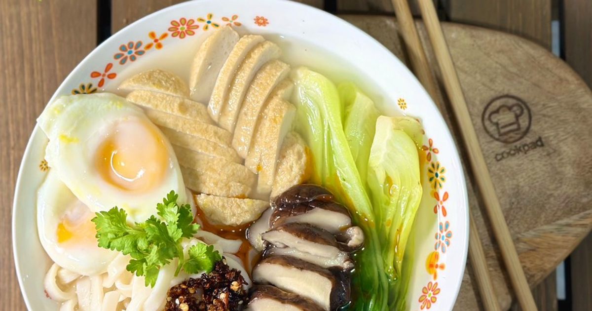 Resipi Pan Mee Sup Simple Dengan Minyak Cili Kering & Bawang Putih ...