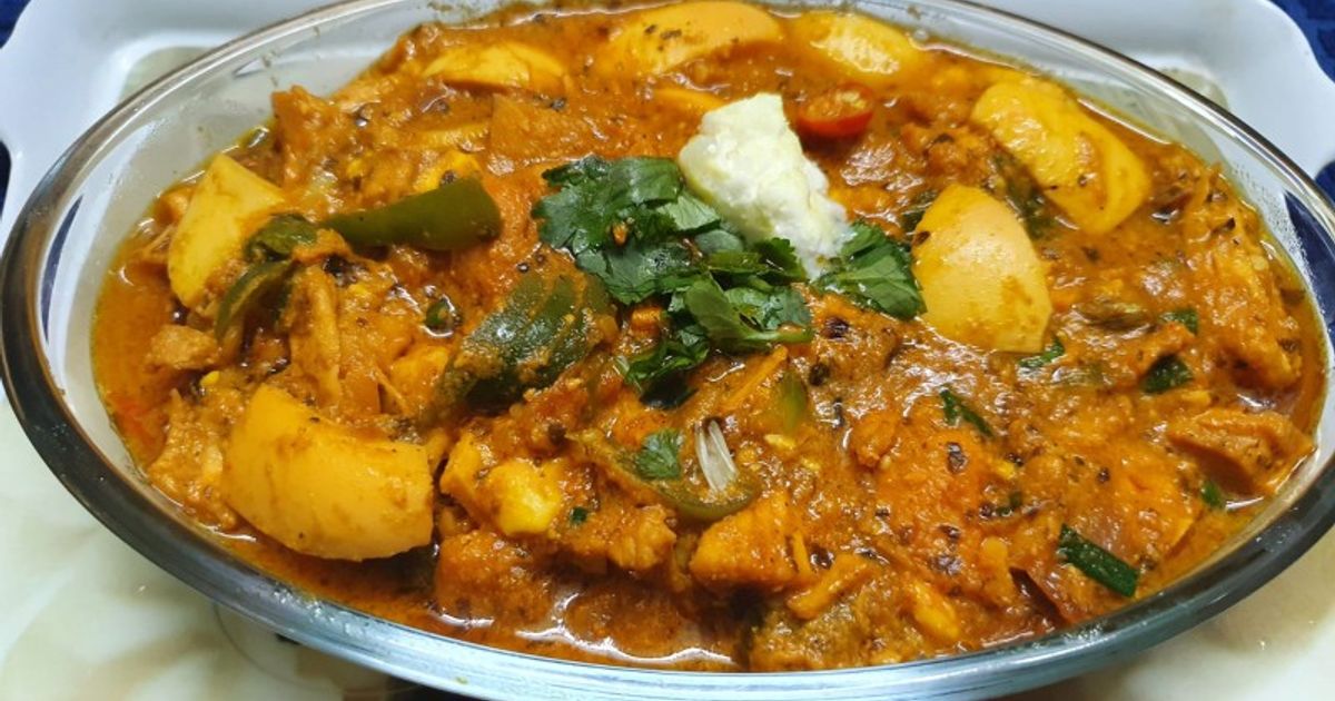 Coconut Chicken Bharta Recipe by Kumkum Chatterjee - Cookpad