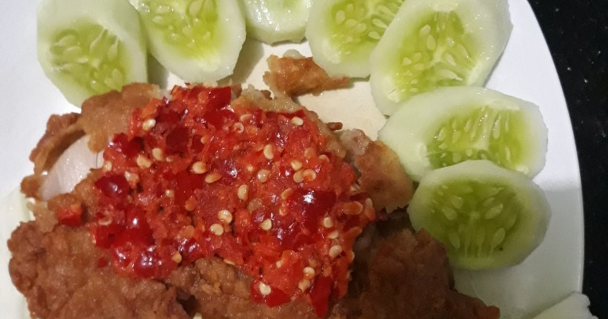 Resep Ayam Geprek Ala Mama Devtan oleh DeVtan-devina Tanjung - Cookpad