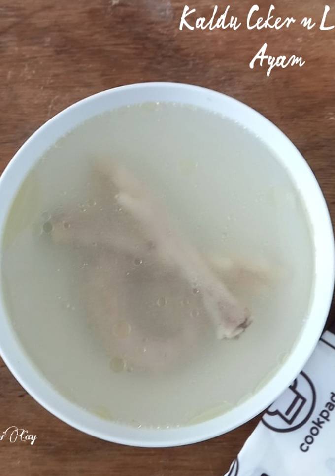 Resep Kaldu Ceker dan Leher Ayam oleh Desfita_MamiCay - Cookpad