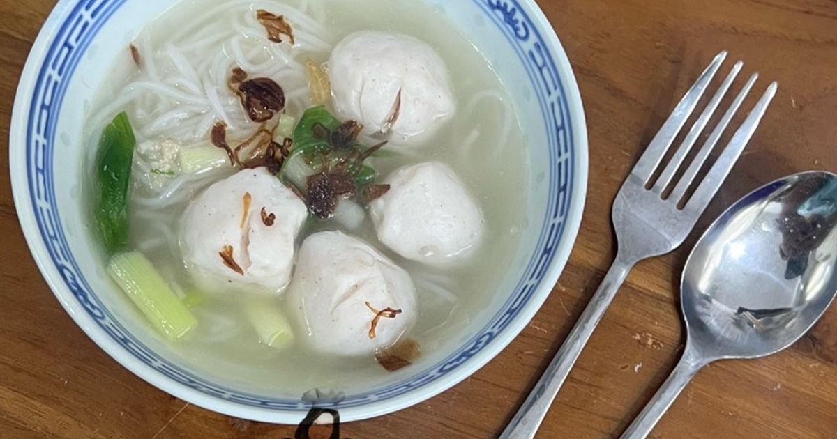 Resep Baso Ikan Ekor Kuning Singapura Enak, Kenyal & Gurih oleh ...