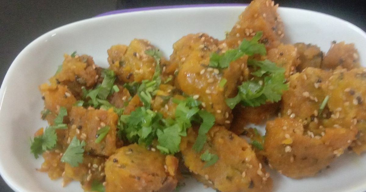 Louki Muthiya Recipe by Daxa Parmar - Cookpad