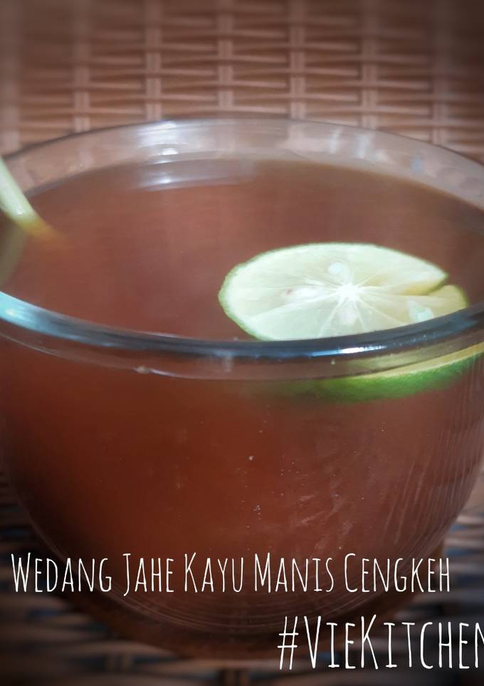 Resep Wedang Jahe Kayu Manis Cengkeh oleh Vie Kitchen - Cookpad Resep Wedang Jahe Kayu Manis Cengkeh oleh Vie Kitchen - Cookpad