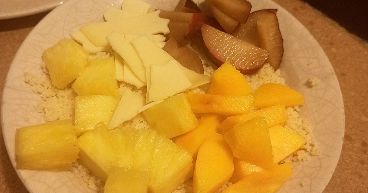 Bowl de cuscús, fruta y queso Receta de sofia sanchez- Cookpad
