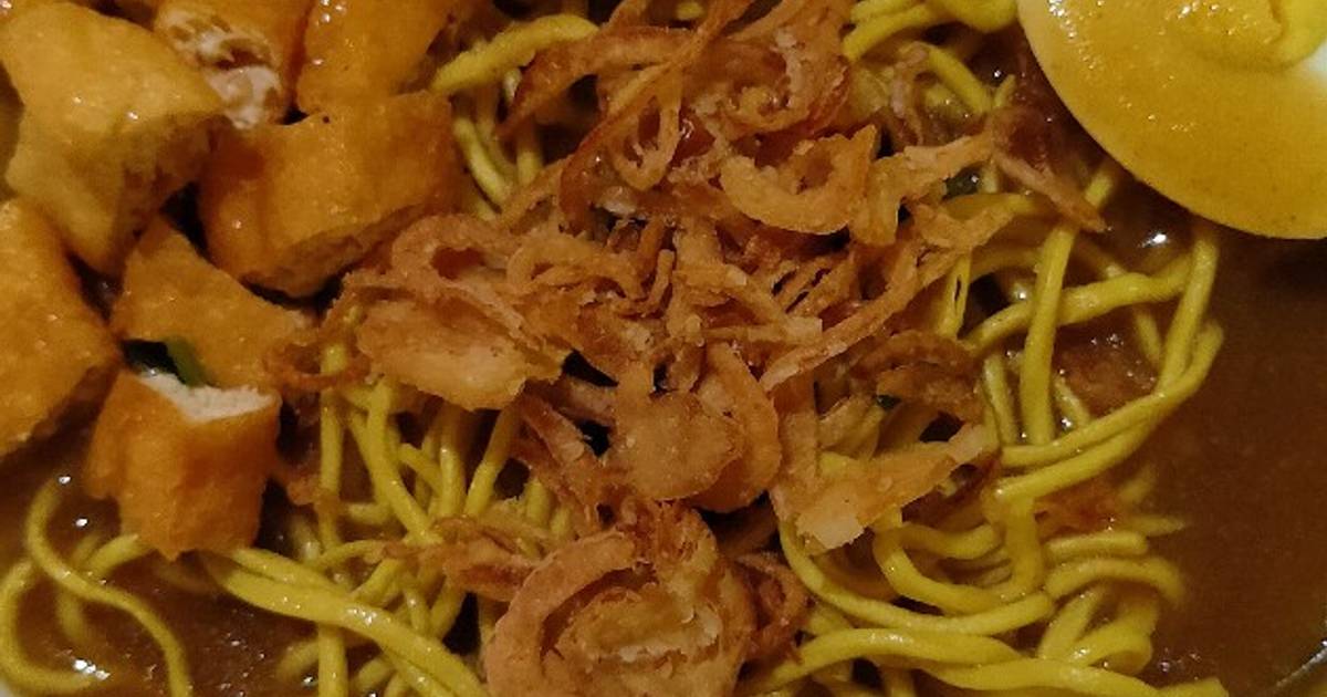 Resep Mie rebus medan ala-ala oleh Endang Pawestry Irawan - Cookpad