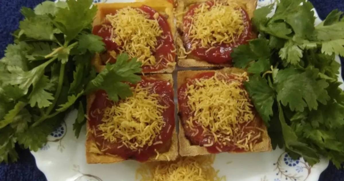 Canapes (No onion no garlic) Recipe by Jigisha Modi - Cookpad